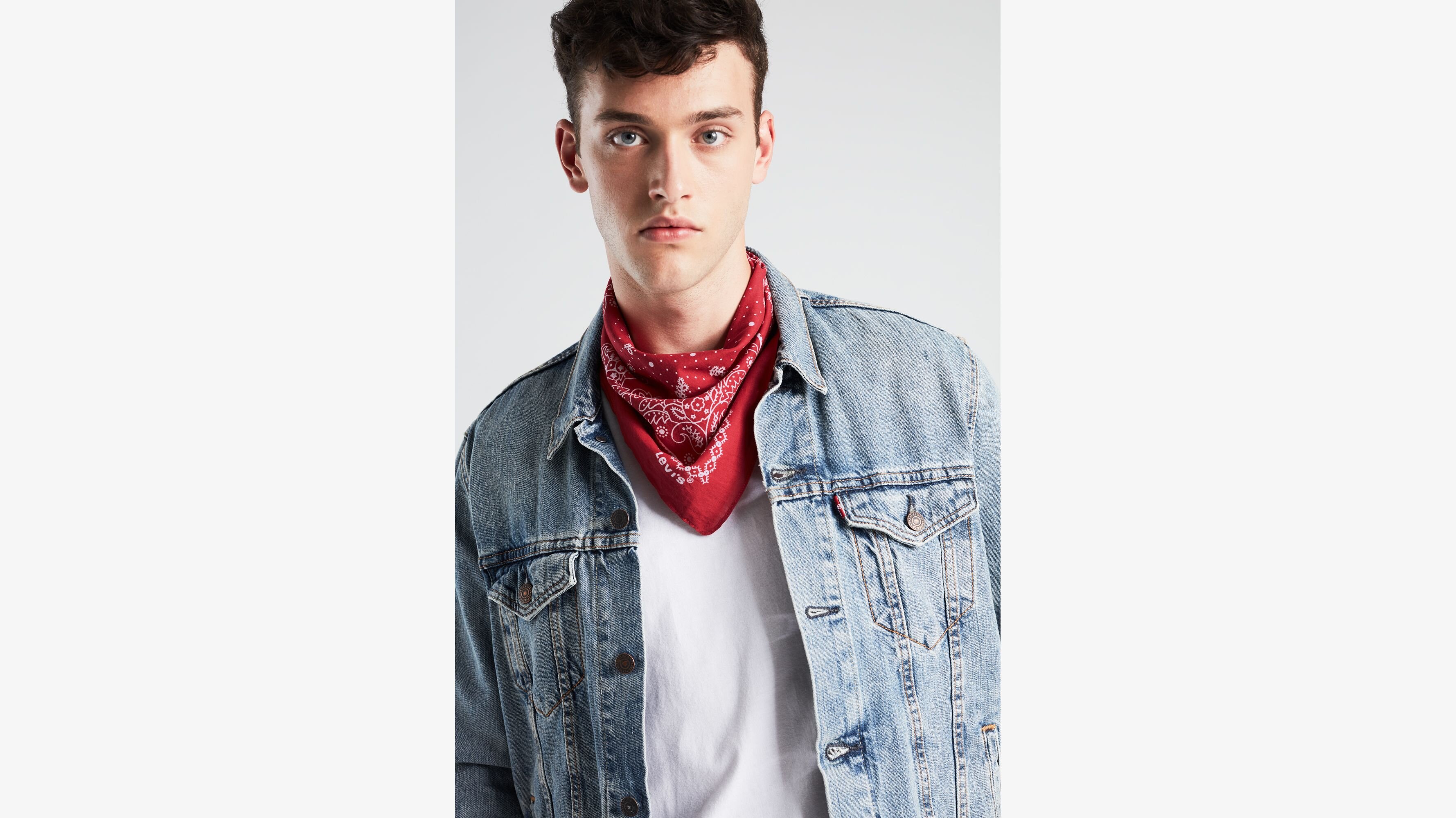 Levi's® Paisley Kırmızı Bandana 117901 | Levi's TR