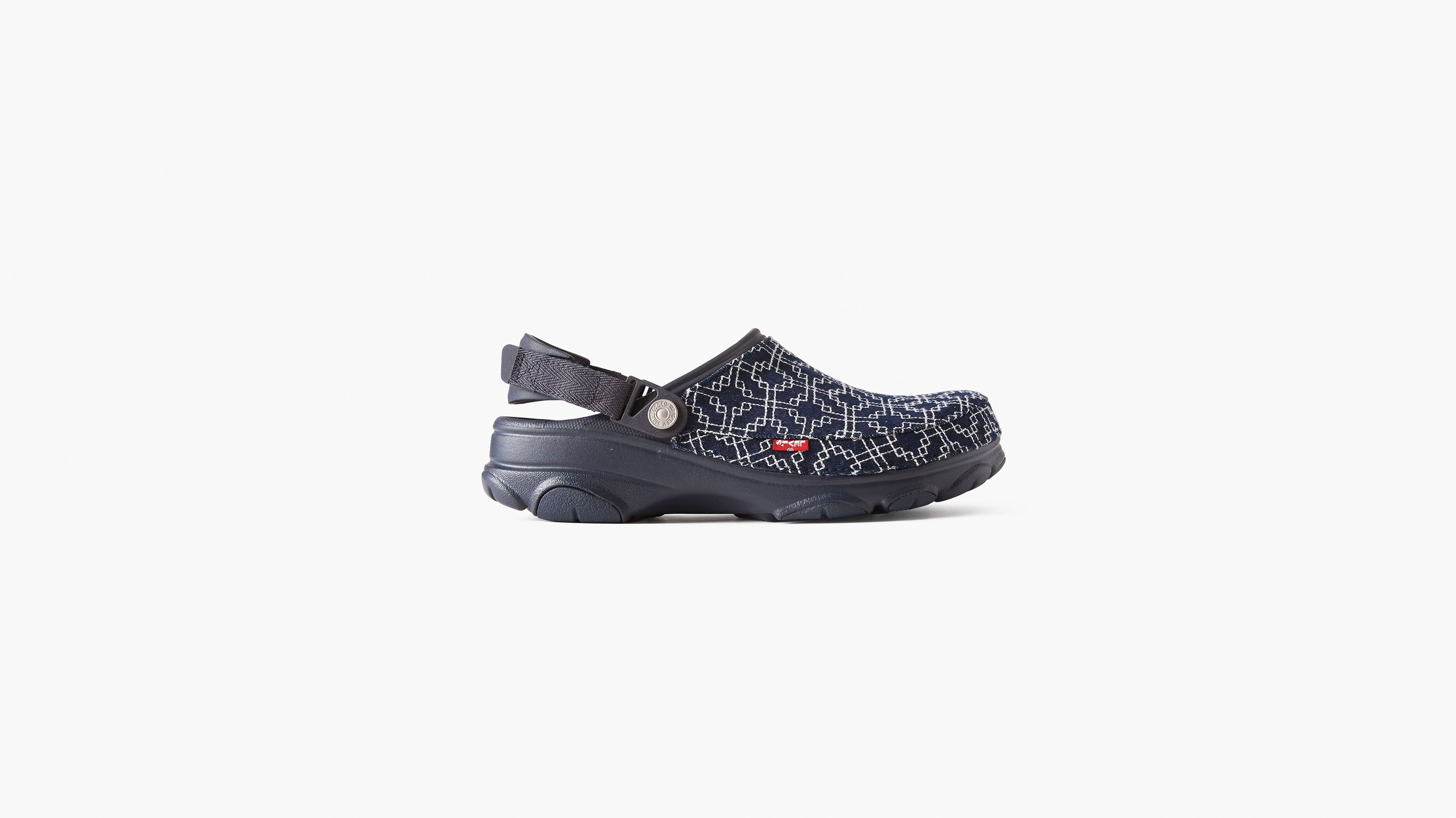 Levi's® x Crocs™ All Terrain Clogs Terlik 124538 | Levi's TR